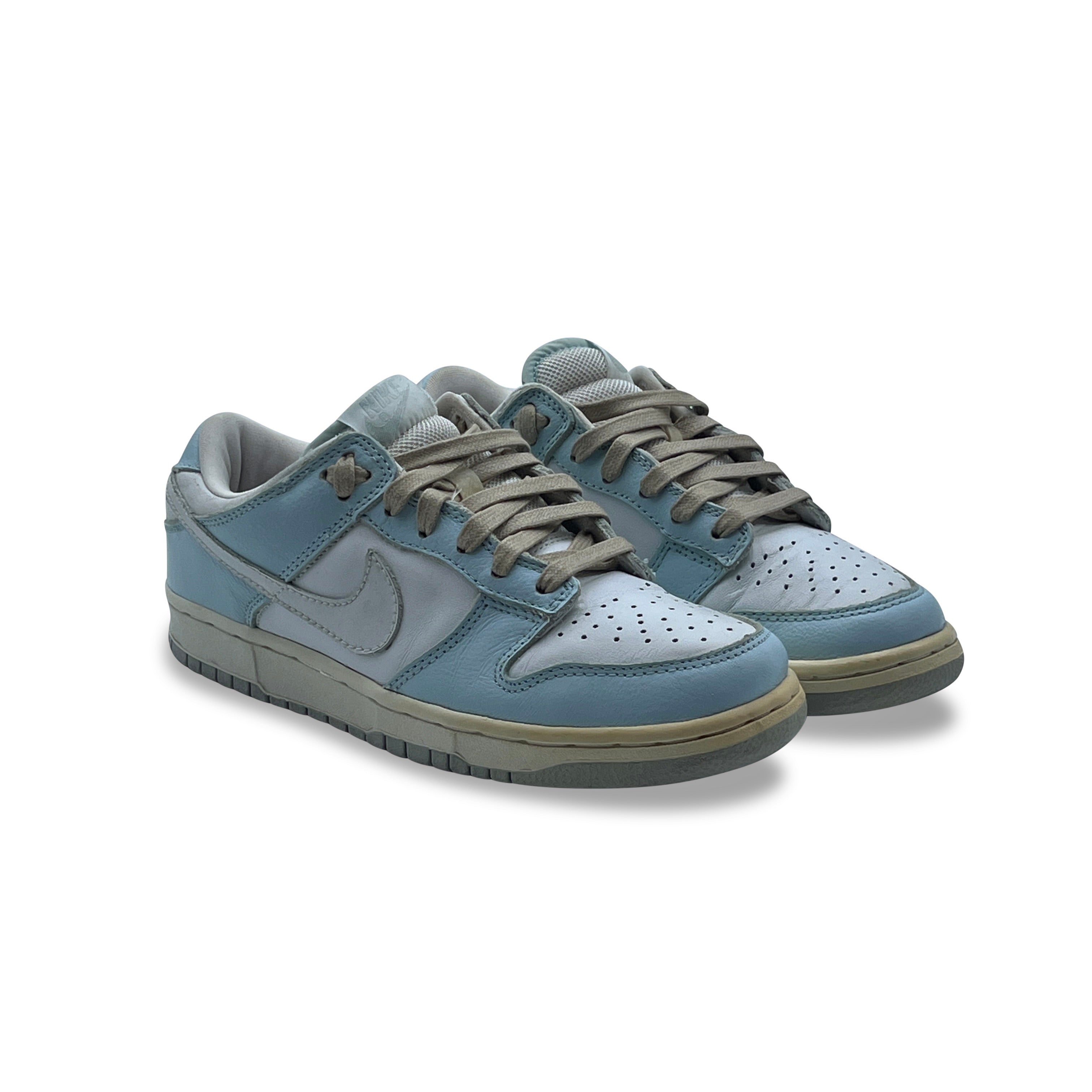8W/6.5 US - NIKE DUNK LOW GLACIER BLUE WOMENS 2003 – curatedvan